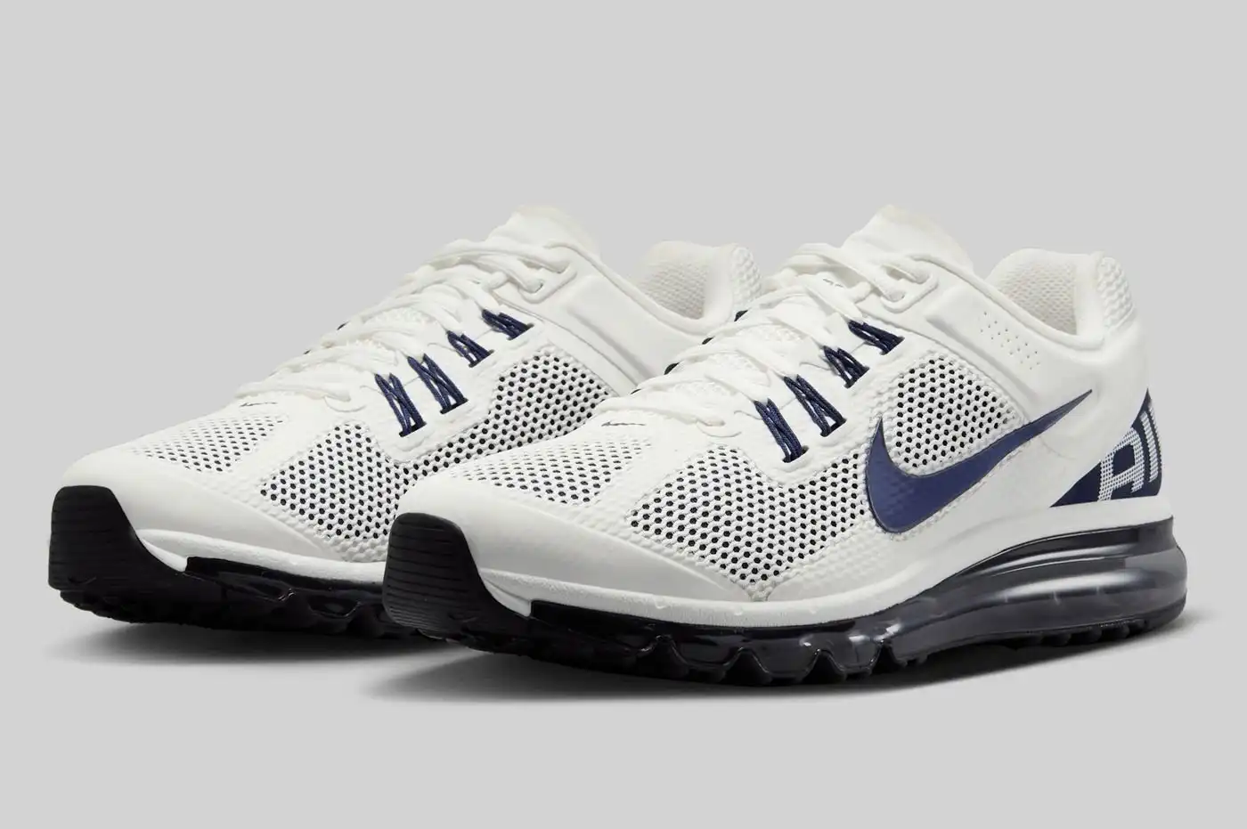NIKE AIR MAX 2013 / ナイキ エア マックス 2013 Summit White Midnight Navy HF3660-101 | スニーカーラボ