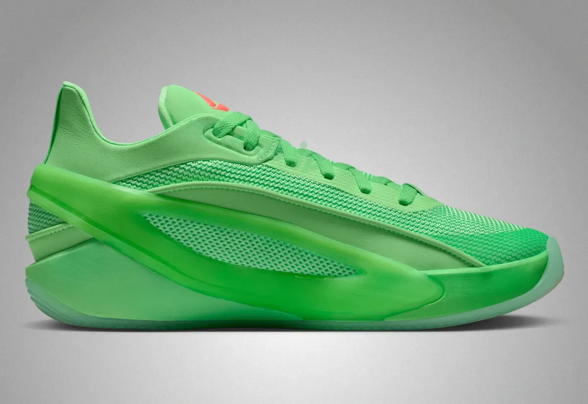 LUKA 5 PF PREM / ルカ 5 PF プレミアム Illusion Green Infrared 23 | スニーカーラボ