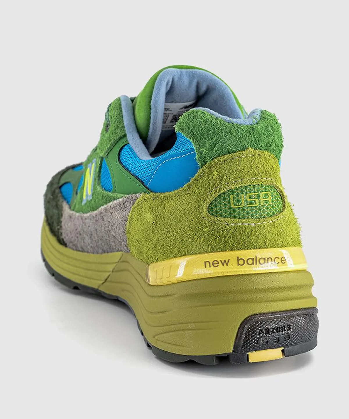 SALEHE BEMBURY x NEW BALANCE 992 / サレへ・ベンバリー × ニューバランス 992 U992SB | スニーカーラボ