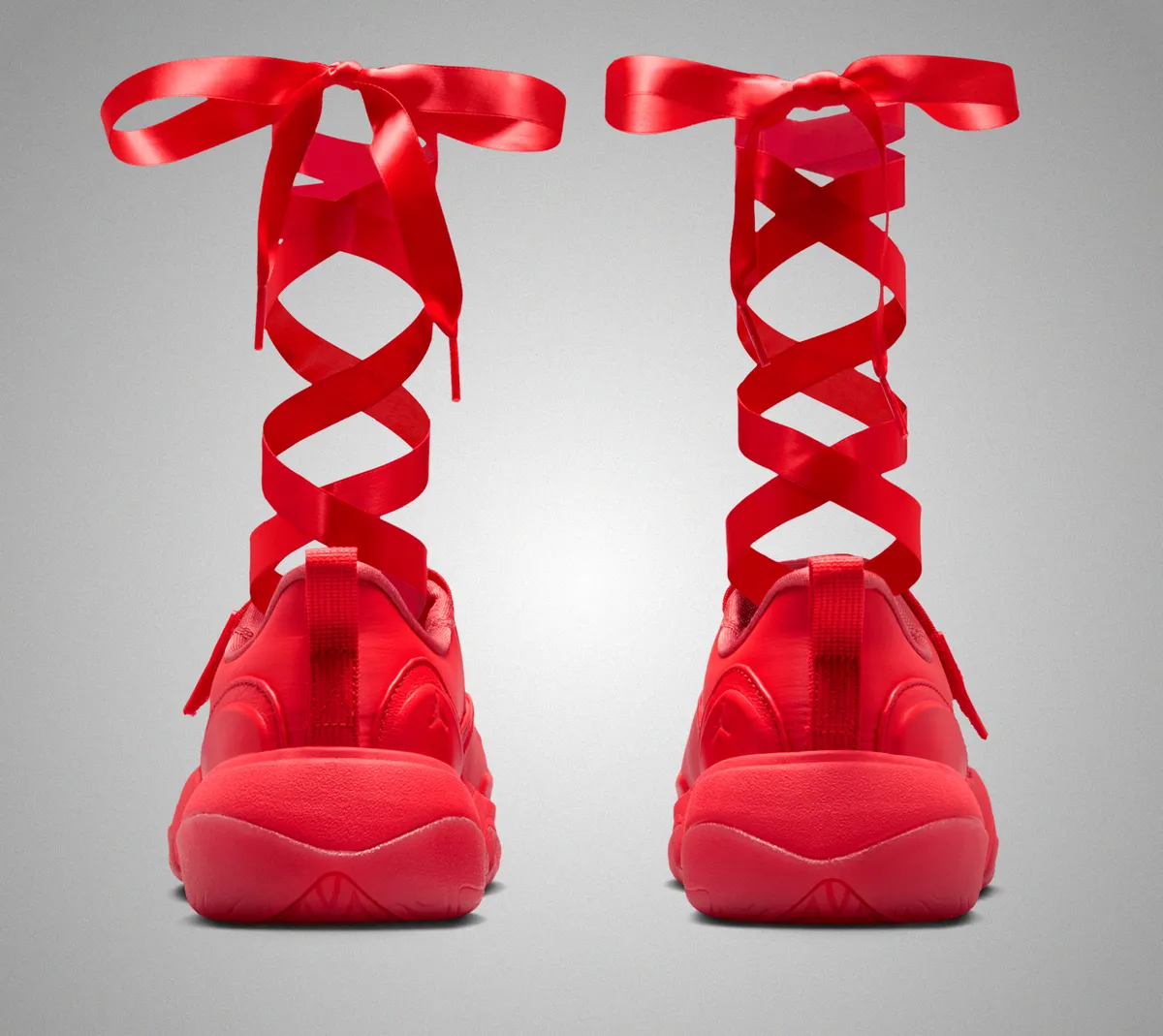 JORDAN POINTE / ジョーダン ポワント Chile Red Deep Maroon Pueblo Red IB8597-600 ...