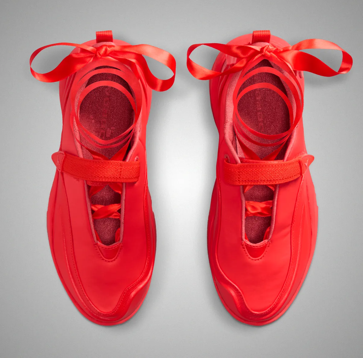 JORDAN POINTE / ジョーダン ポワント Chile Red Deep Maroon Pueblo Red IB8597-600 ...