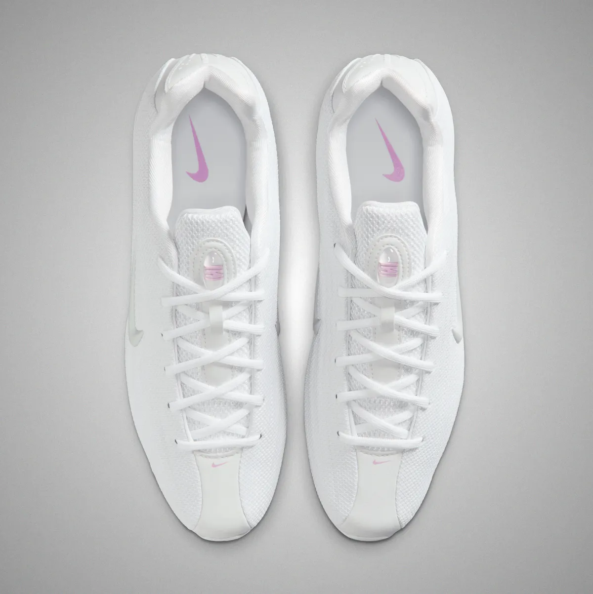 1/12発売 NIKE SHOX Z / ナイキ ショックス Z White Light Magenta HQ7540-101 | スニーカーラボ