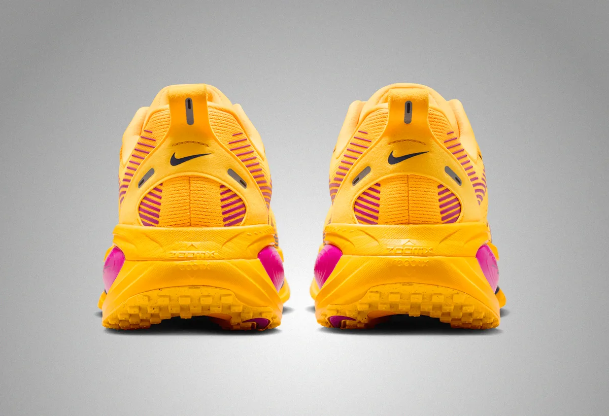 NIKE VOMERO 18 / ナイキ ボメロ 18 Citron Pulse Laser Orange Hyper Violet Blue ...